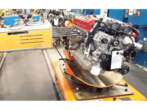 Línea de ensamblaje motor y transmisión | JDSK | ETW International